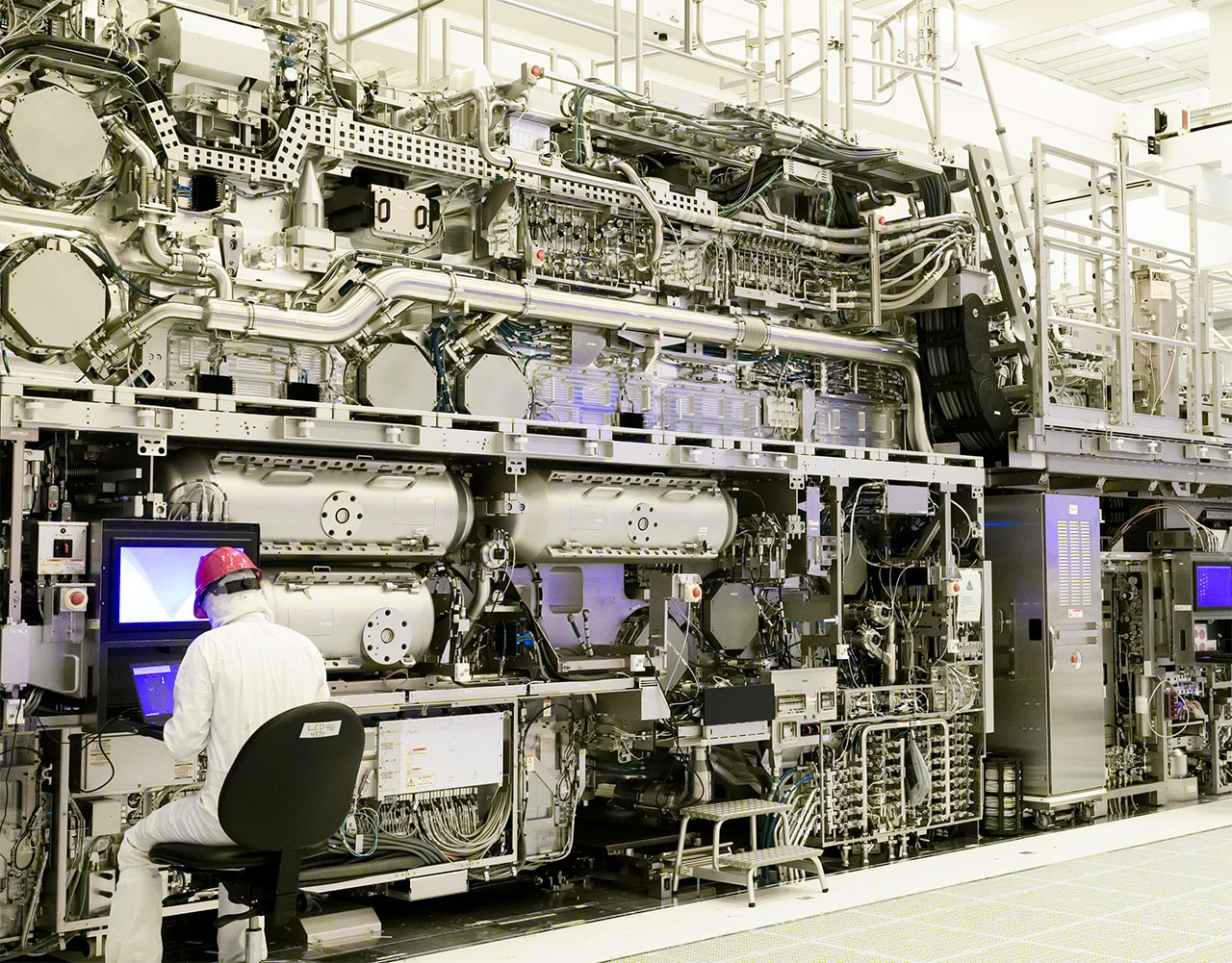 The history of Semiconductor | nanotec museum